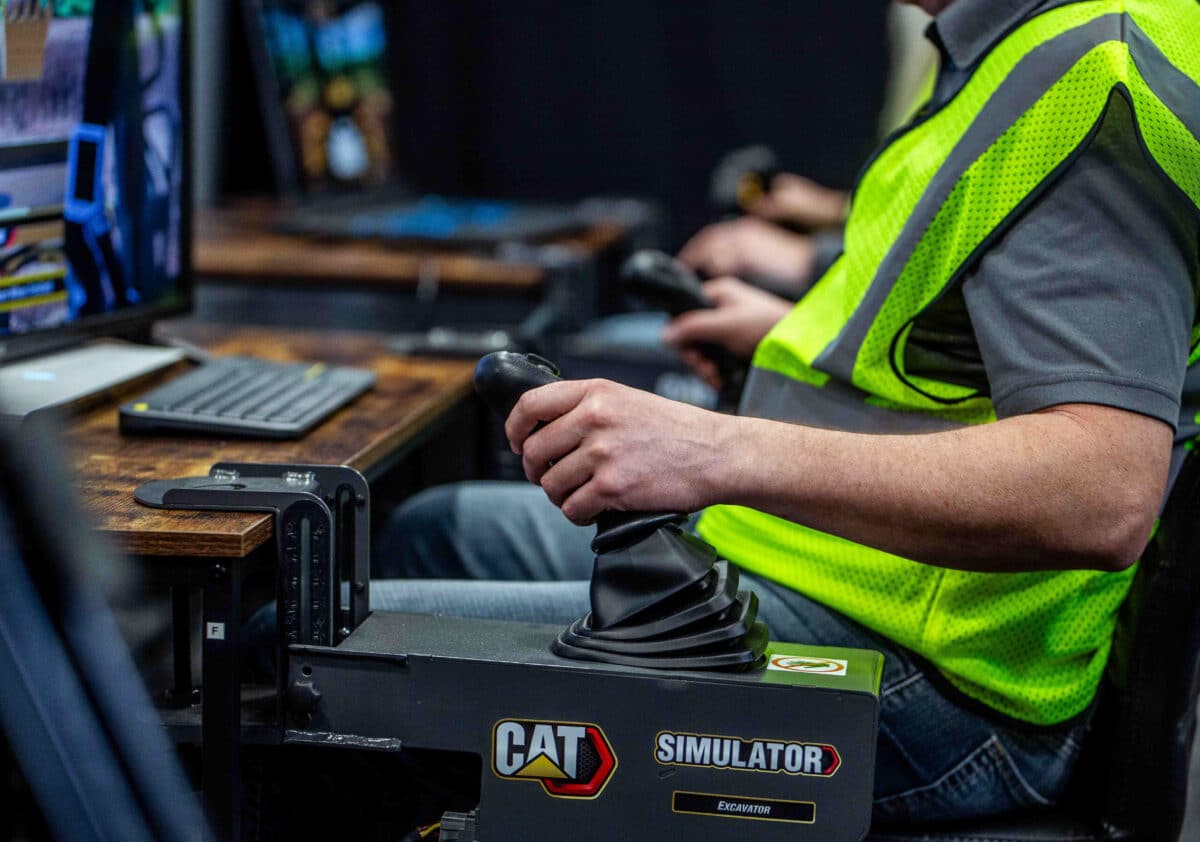 Differentiators - CAT® SIMULATORS